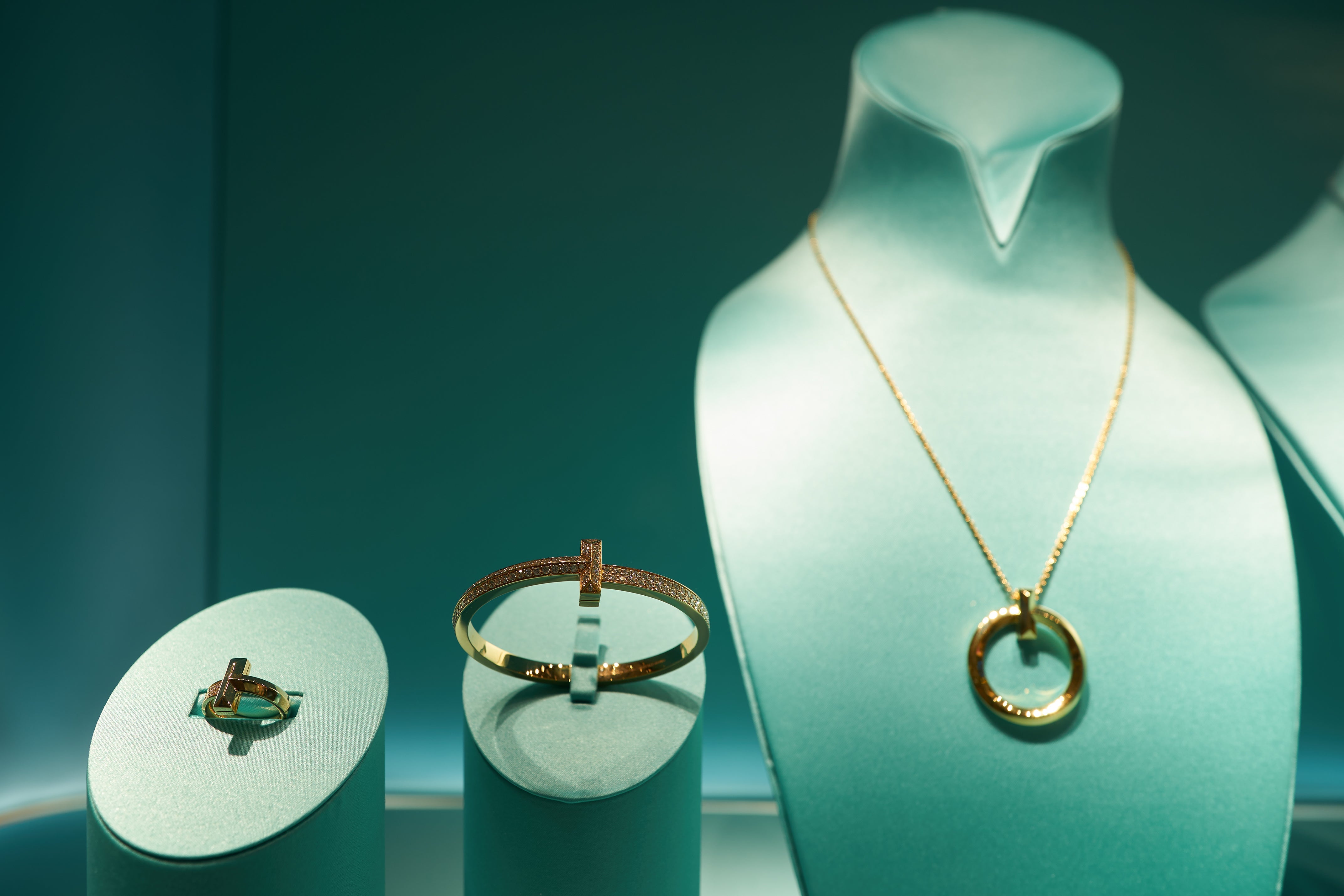 The Best Fine Jewelry Designers for Investment in 2025 - The Relux